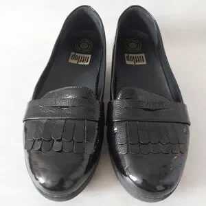 Fitflop | Shoes | Fitflop Women Loafers Size 7 Black Leather Fringey ...